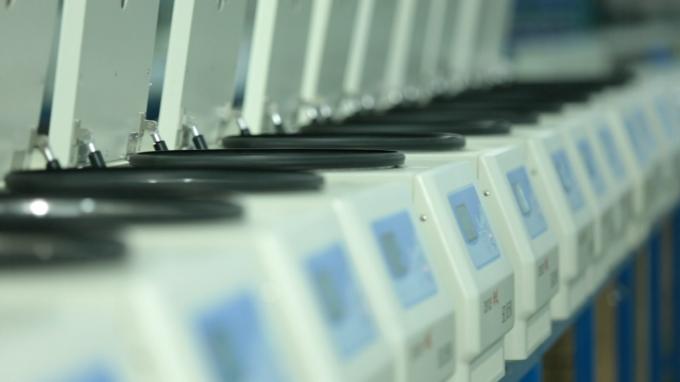 China Hunan Xiangyi Laboratory Instrument Development Co., Ltd. factory production line