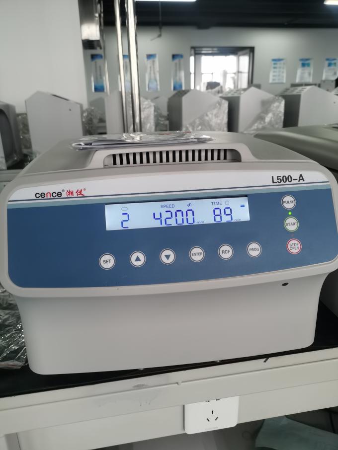Medical L500-A Tabletop Low Speed Centrifuge Self Balancing Centrifuge