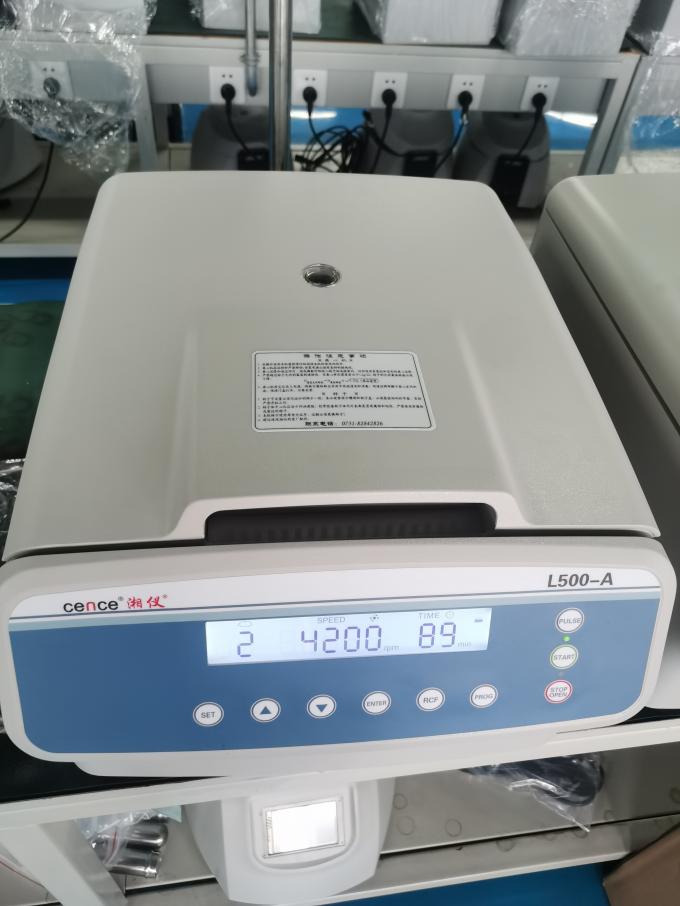 Medical Equipment Tabletop Self Balancing Centrifuge L500-A Low Speed ...